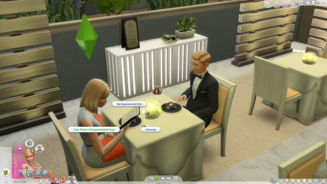 The Sims 4 Dine Out: Dining in a Restaurant